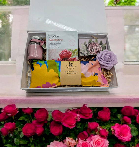 Relax and Unwind – Red Centre Gift Baskets